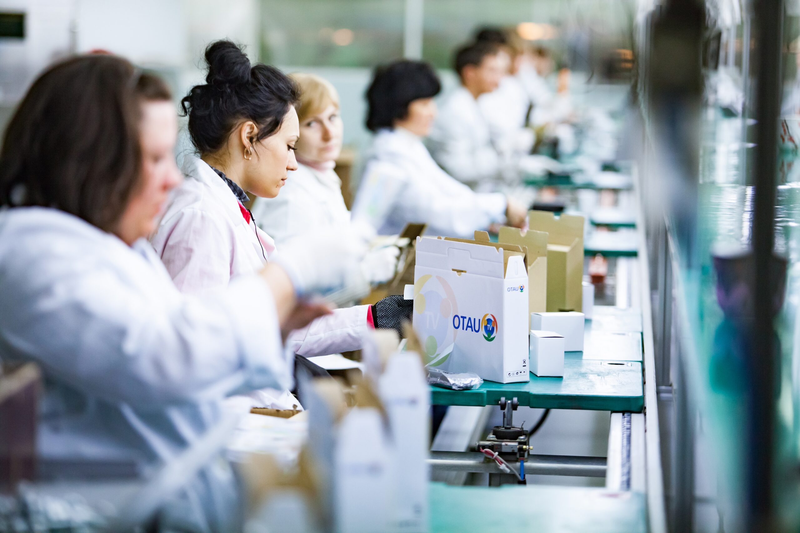 INTENSITY OF ROUTINE TASKS DRIVES GENDER PAY GAP, OUR STUDY FINDS ...